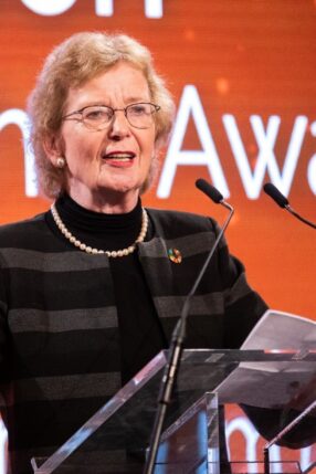 Mary Robinson - The Circle